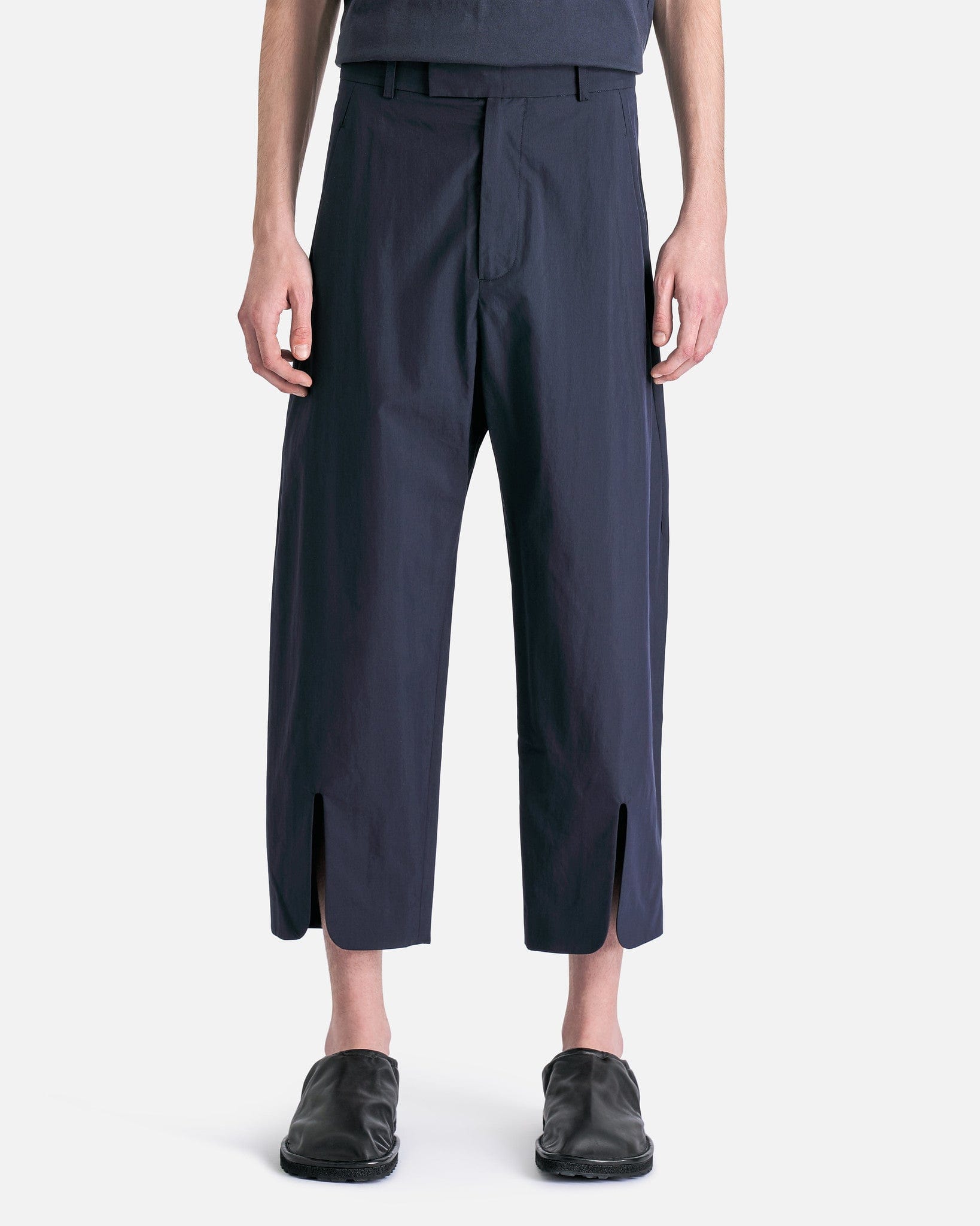 Split Hem Trouser in Navy – SVRN