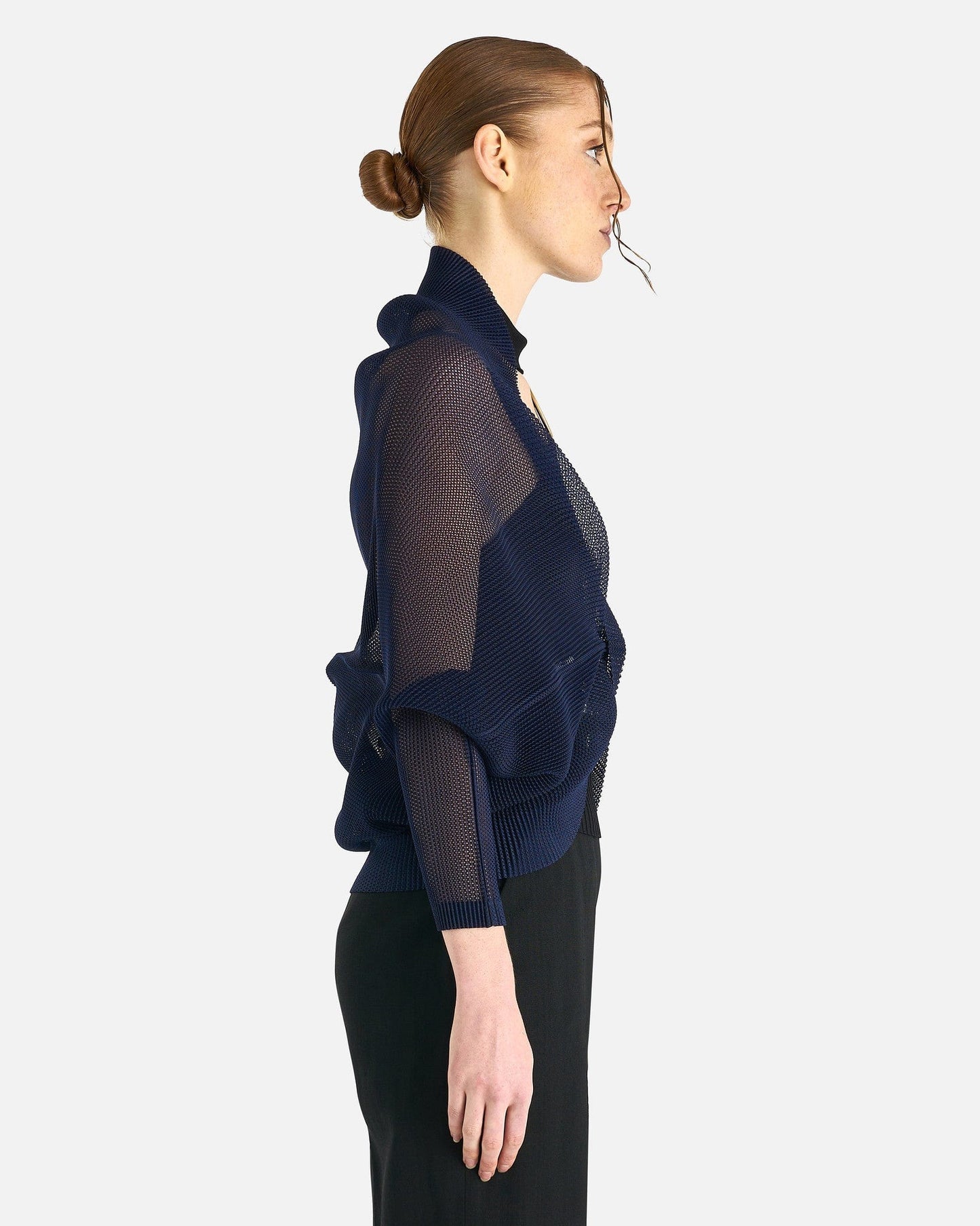 Tatami August Cardigan in Dark Navy – SVRN