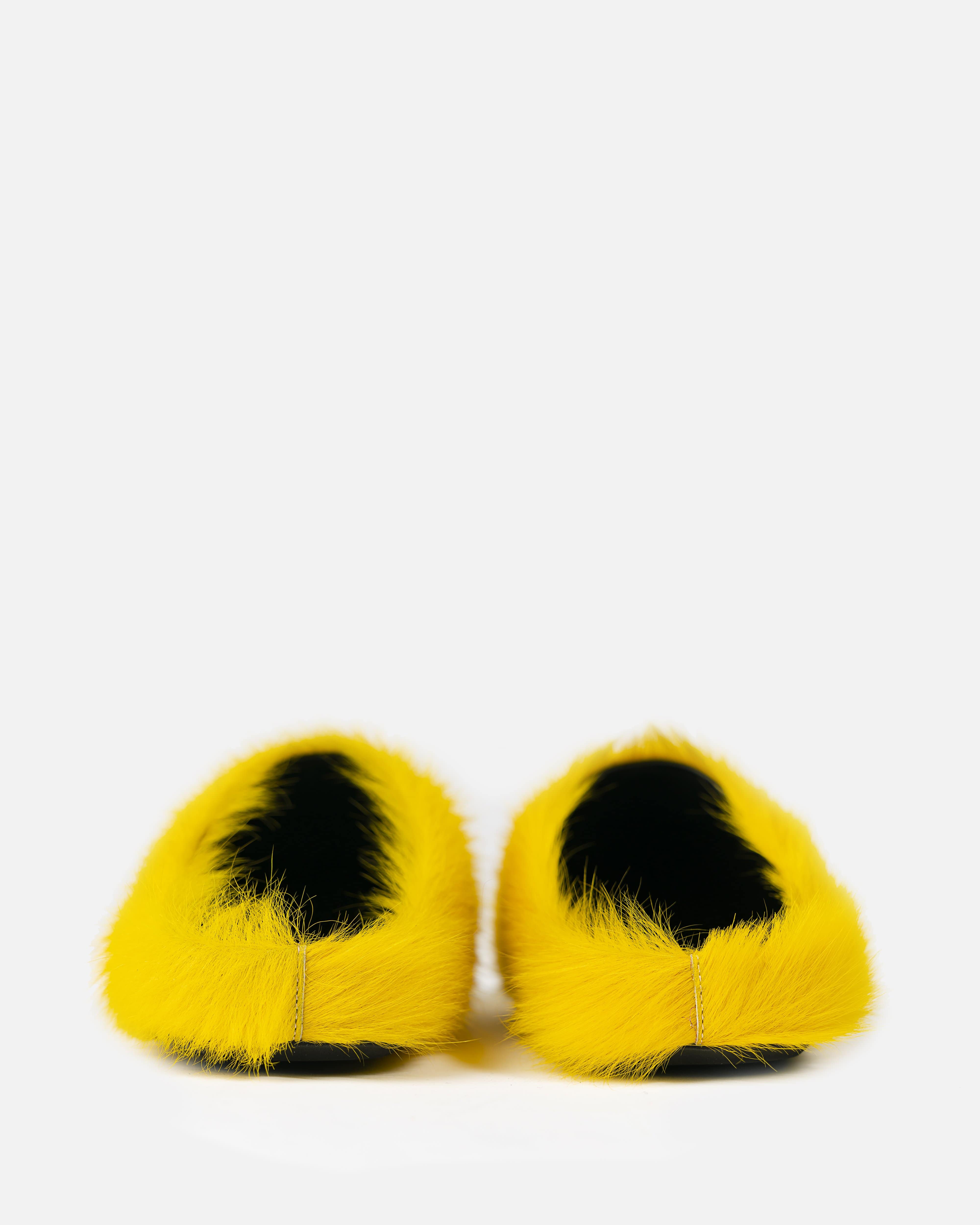 Calf-Hair Sabot in Yellow – SVRN